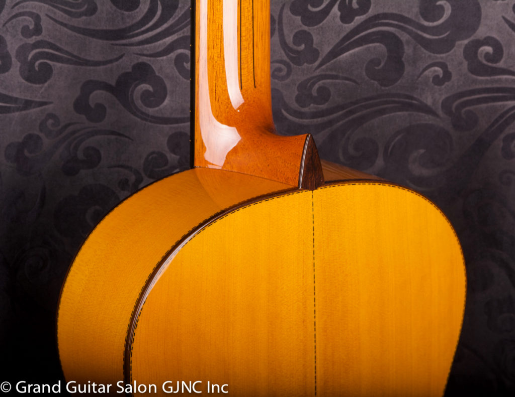 F-555, Amalio Burguet 1F (Spain) – Grand Salon de Guitare