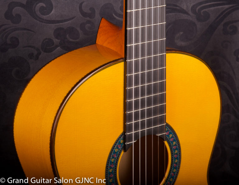 F-555, Amalio Burguet 1F (Spain) – Grand Salon de Guitare